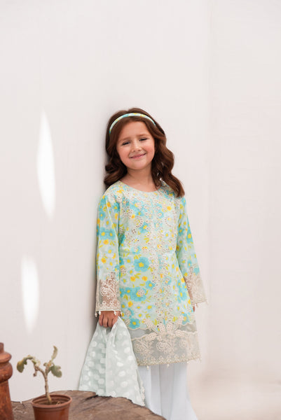 AYEZA KHAN FT. MONA EID COLLECTION MAKG6 – The Zaibai